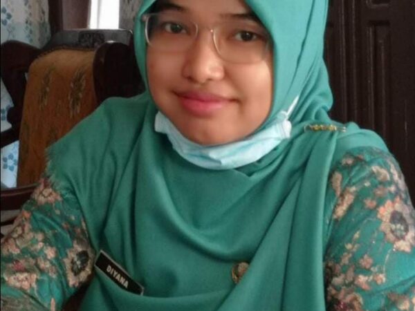 Umi Nurdiyana Ulfah, S.Pd